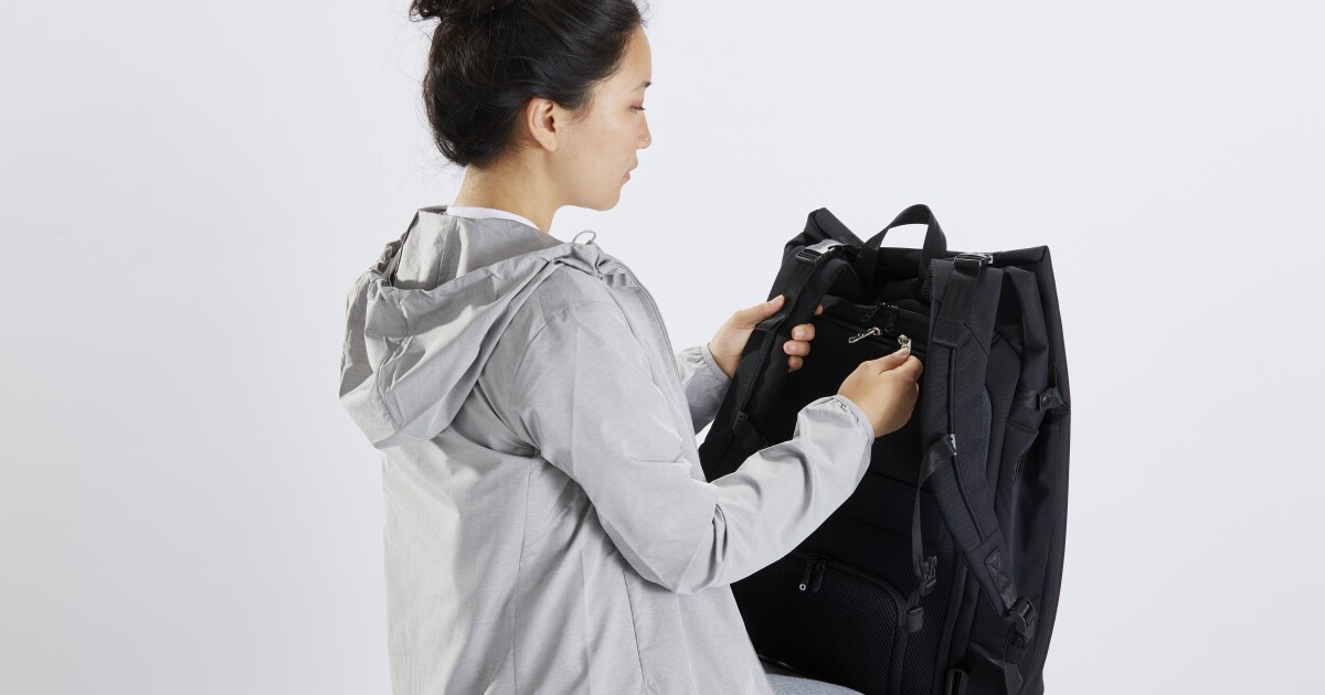 Theft-proof backpack triples storage capacity in seconds