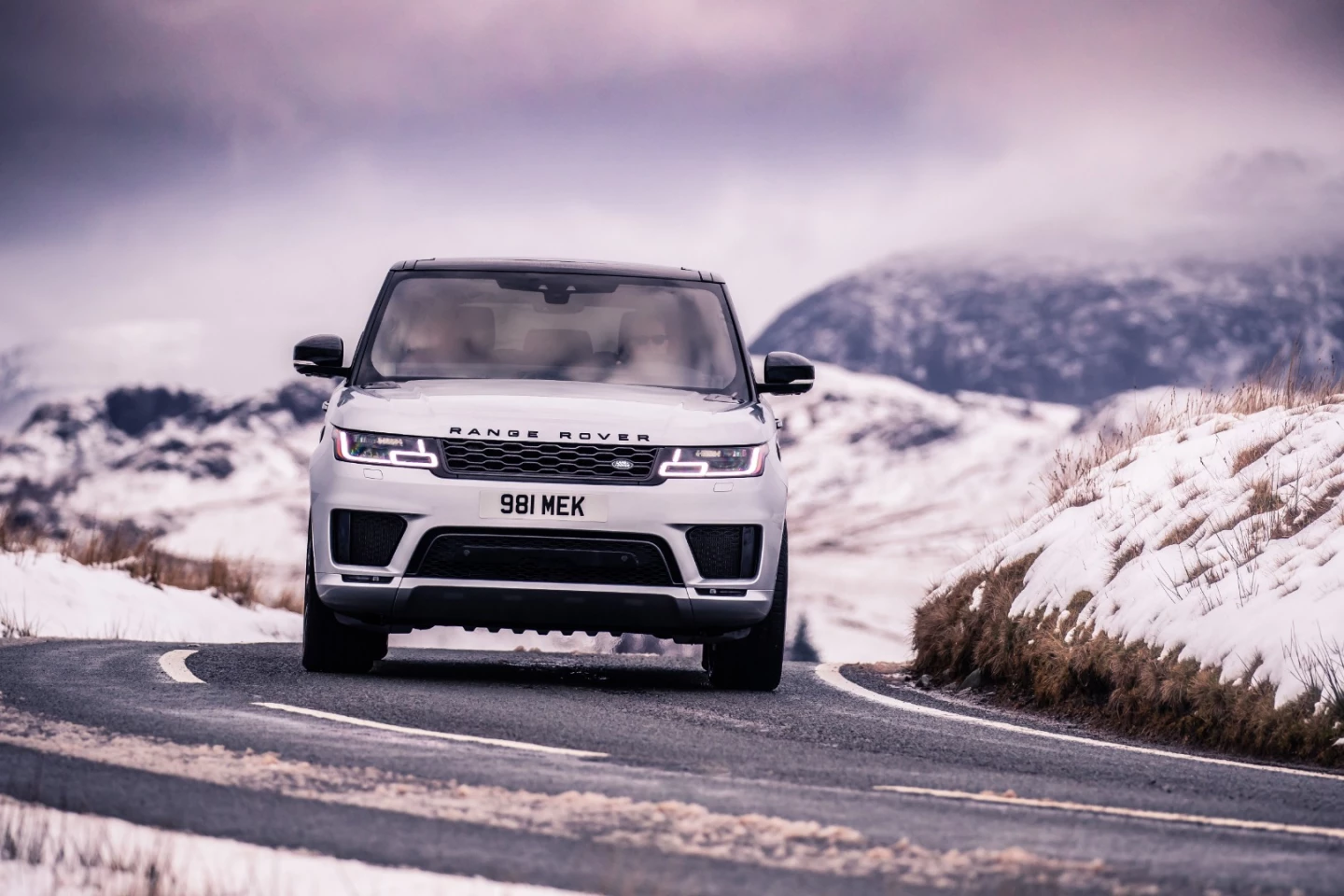Range Rover Sport HST gets new e-supercharged straight-six and light hybrid