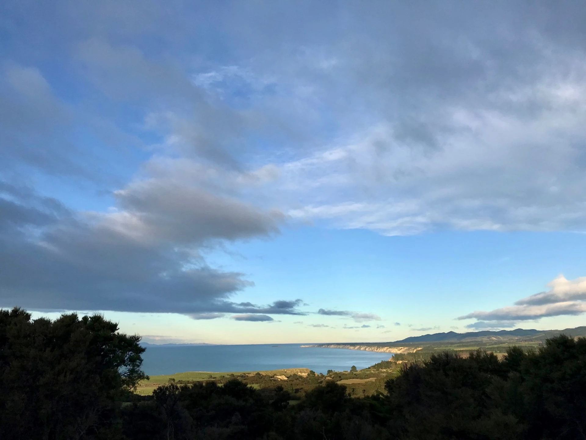Secluded glass PurePods offer unbroken views of spectacular New Zealand ...
