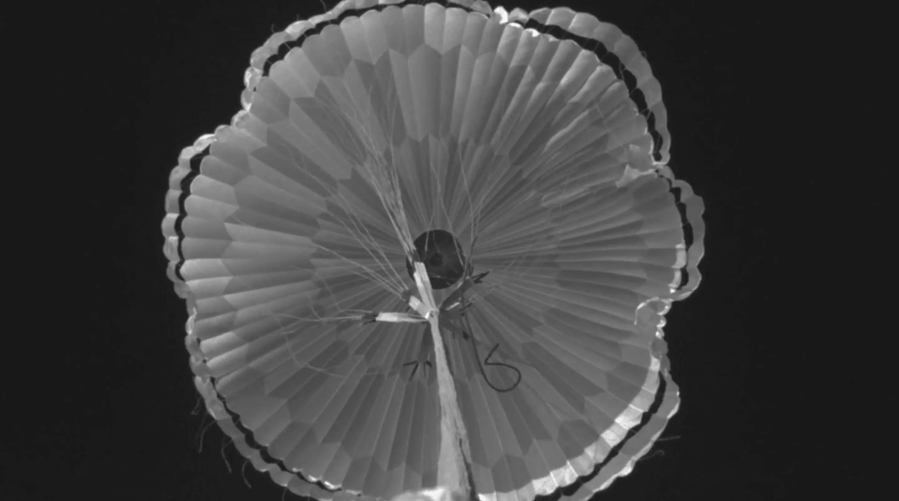 Mars 2020 parachute sets new inflation speed record