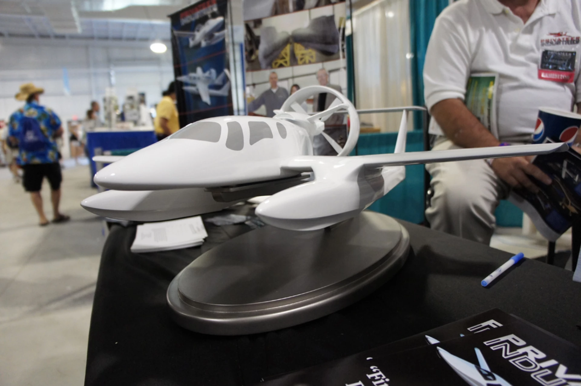 The Privateer looks to redefine amphibious plane design