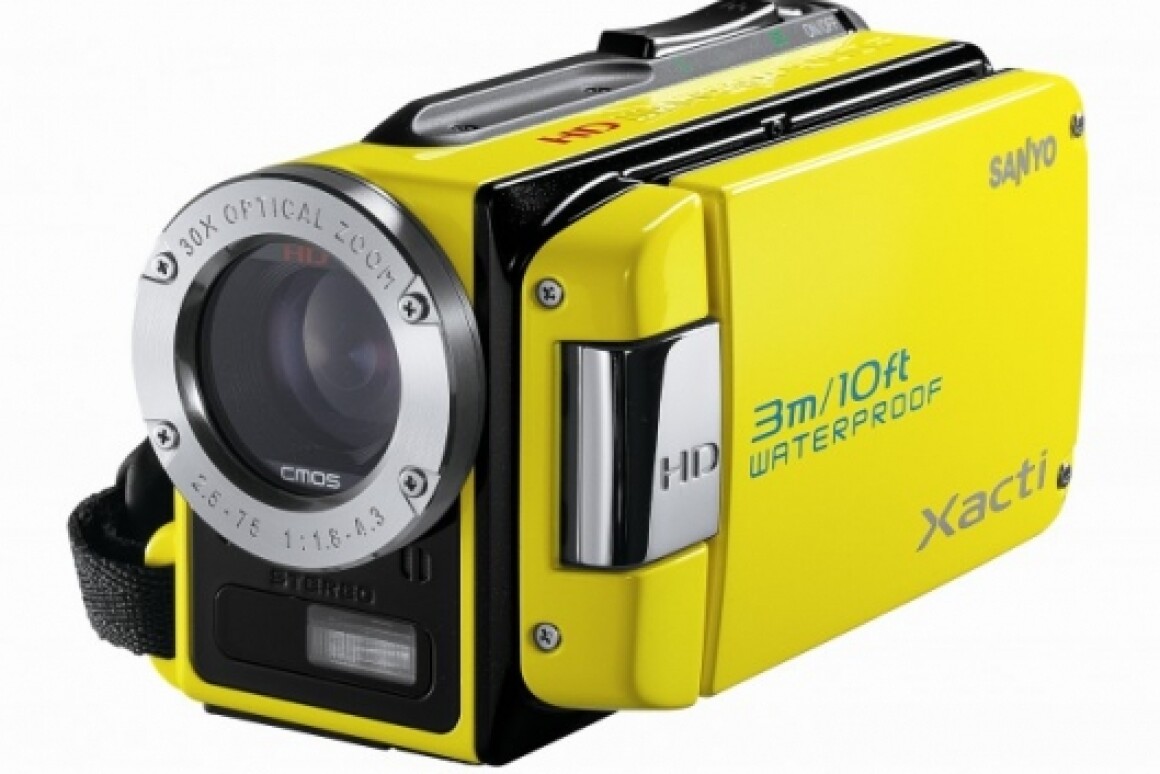 Sanyo HD Dual Cameras now available fully waterproofed