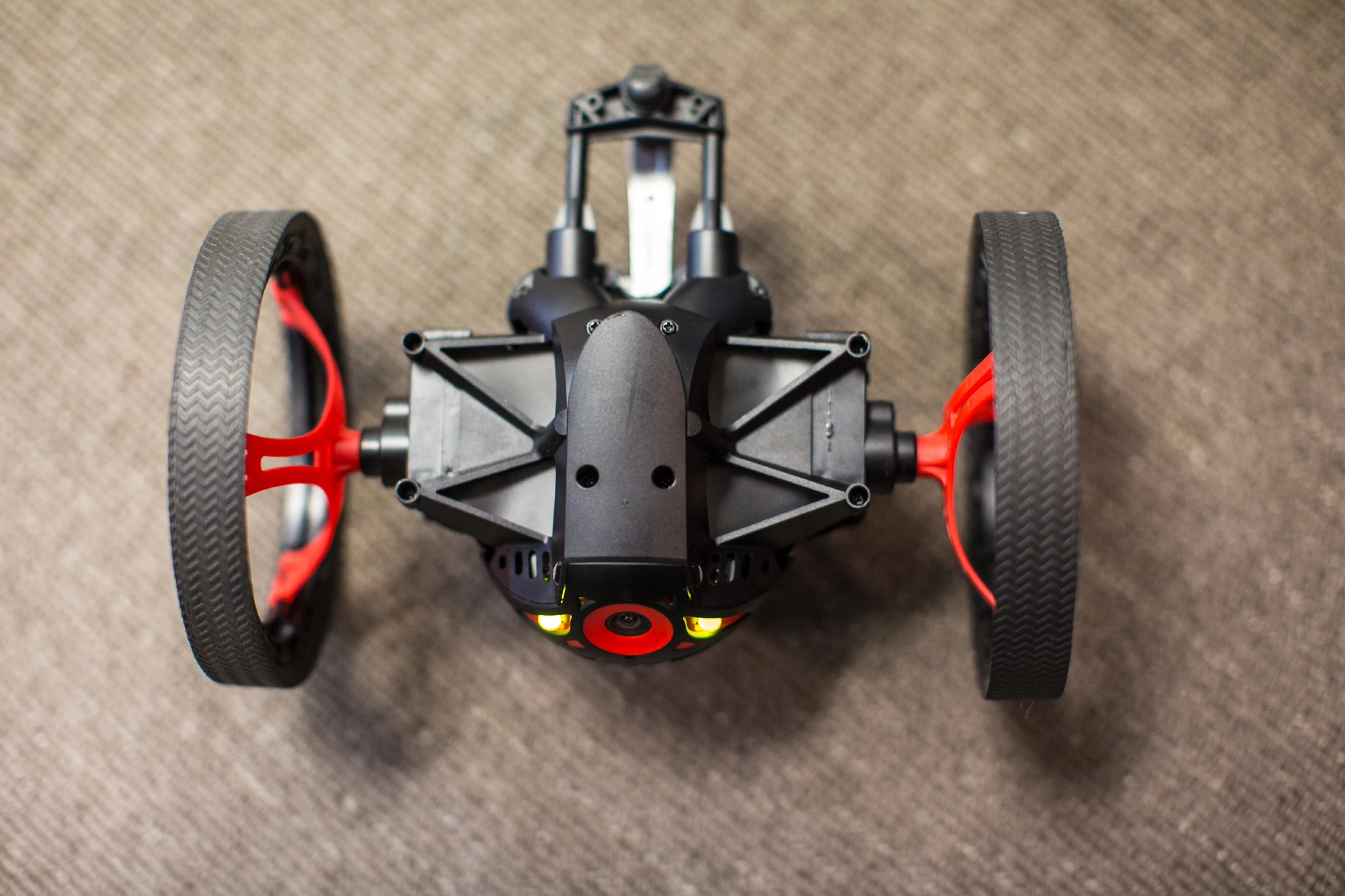 Review: Parrot's Jumping Sumo minidrone