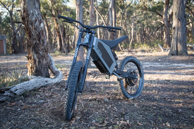 Video Review: Stealth H-52 electric bike eats up tight trails