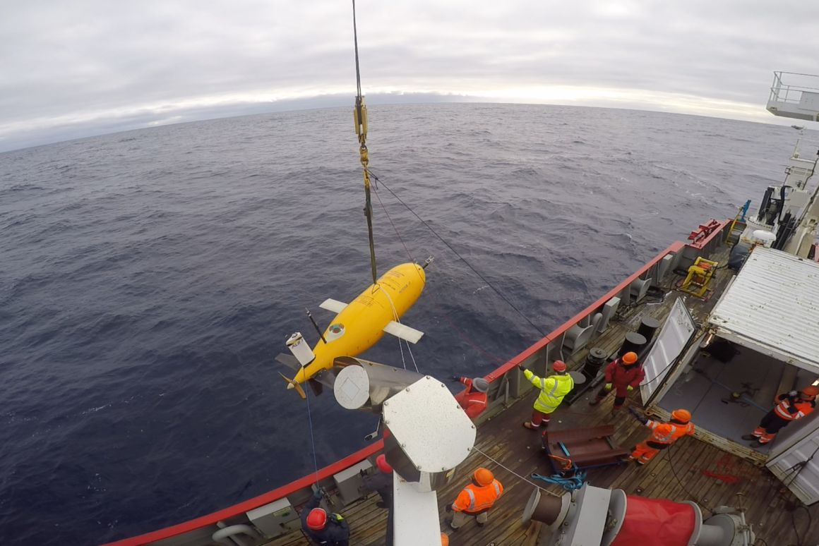 Boaty McBoatface conquers the Antarctic depths