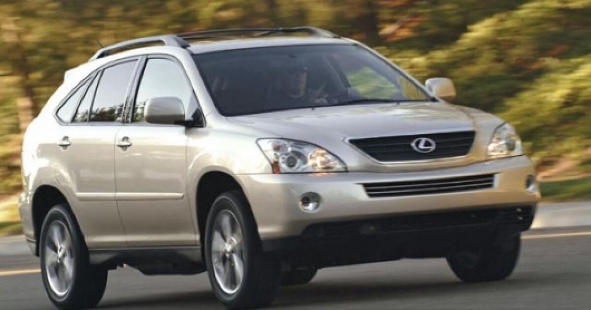 Lexus Introduces RX 400h, the World's First Luxury Hybrid SUV