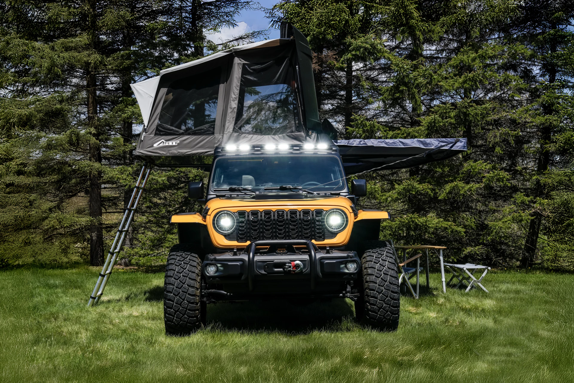 Jeep Wrangler 4xe ARTT pop-up micro-camper concept