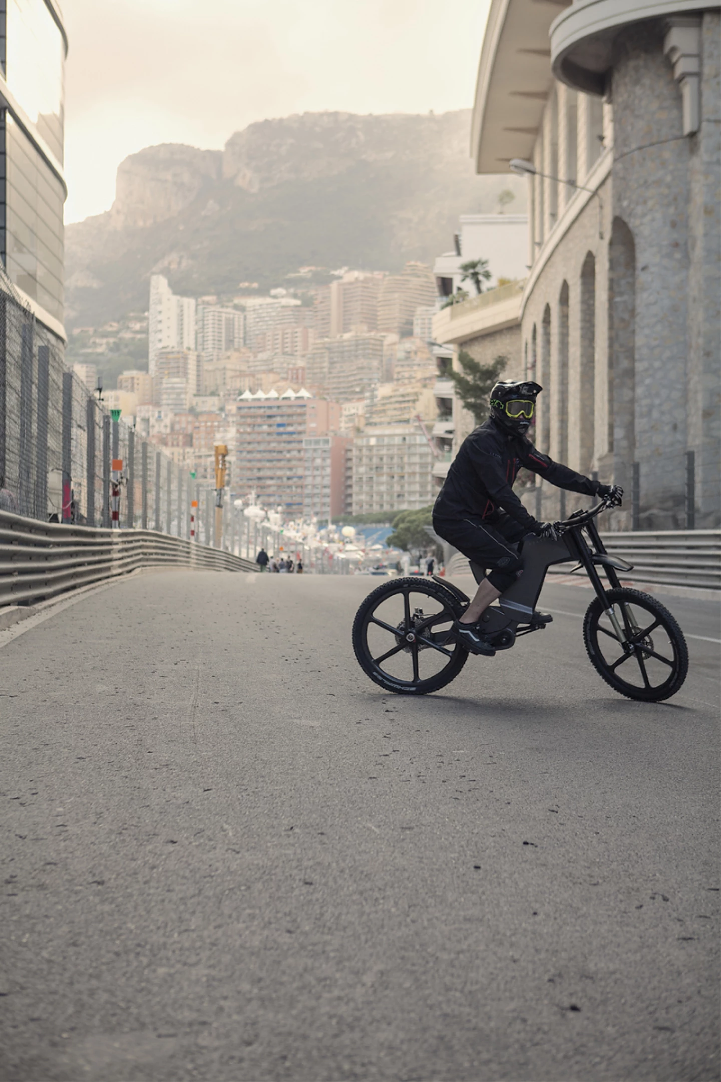 Trefecta DRT: The $25K high-tech, military-grade electric super bike