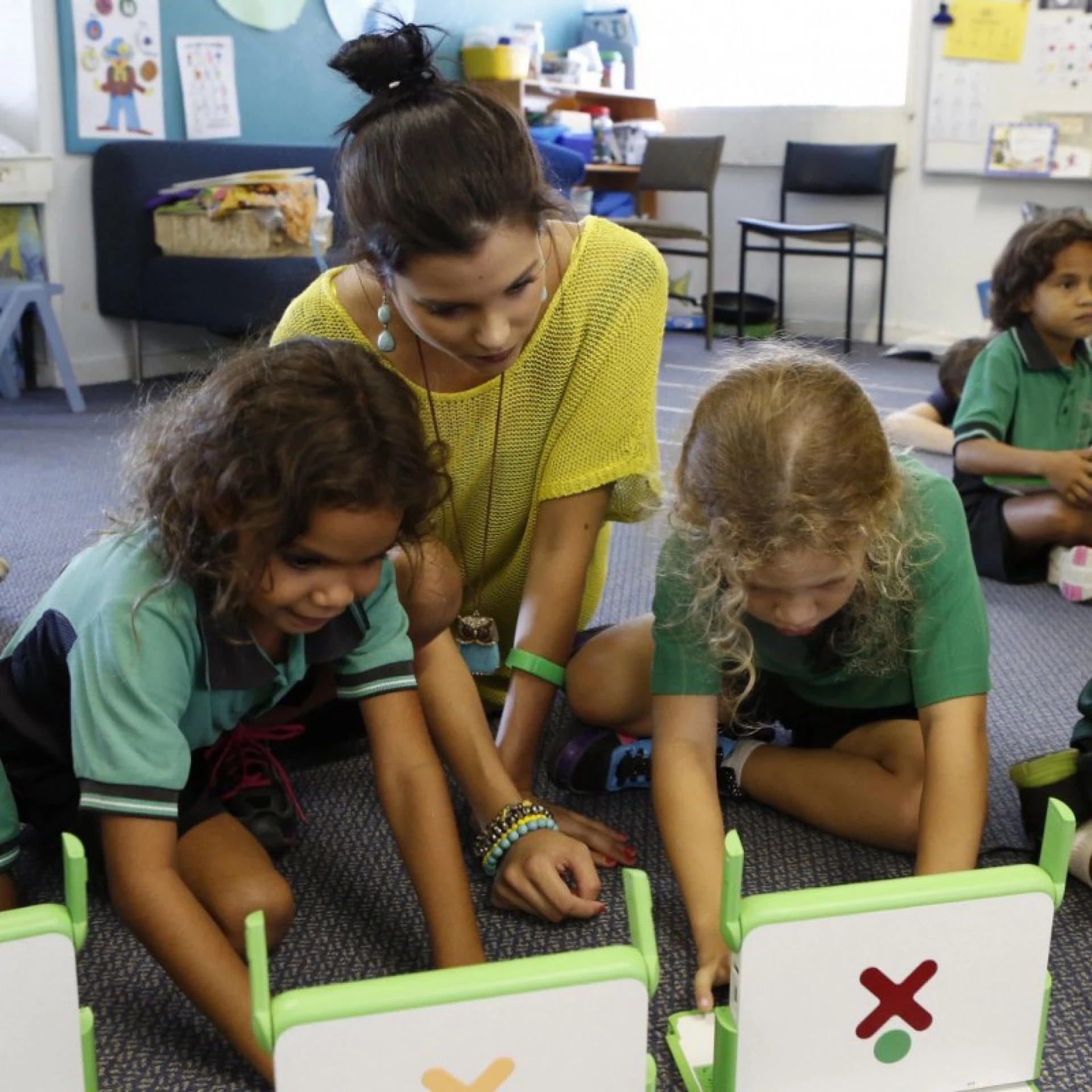 One Education officially reveals XO-infinity modular laptop