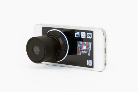 Here's what your iPhone needs – a viewfinder