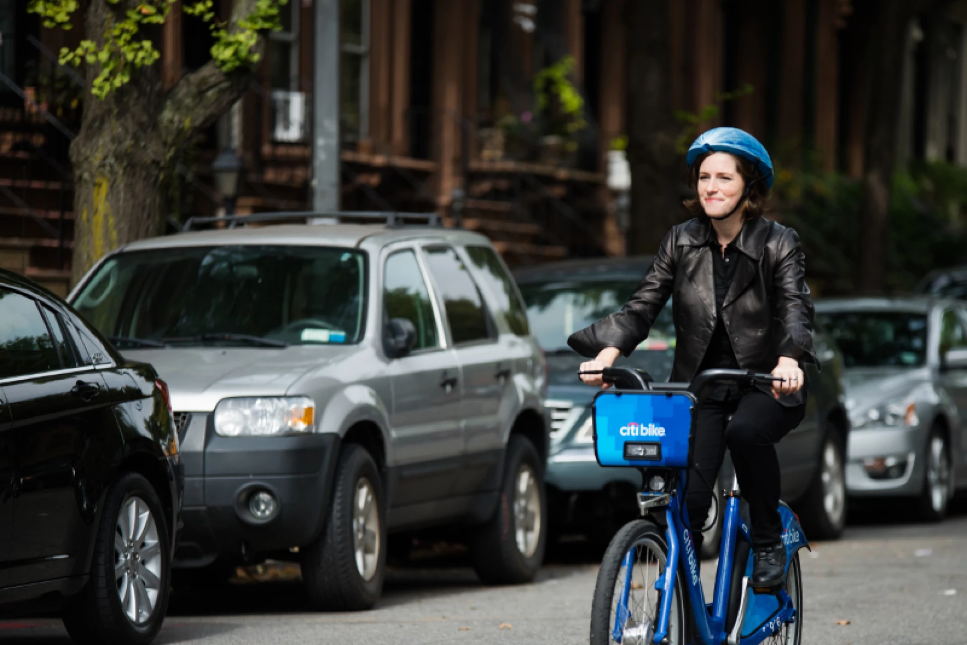 Paper bike helmet bags James Dyson prize