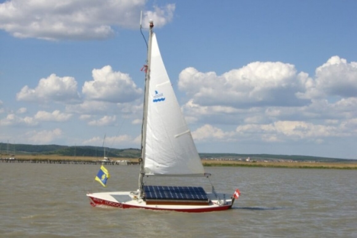 Solar powered, Linux brained autonomous robot sailboat aims to conquer ...