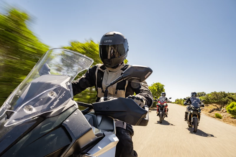 Cardo Beyond: the company's first fully integrated smart motorcycle helmet
