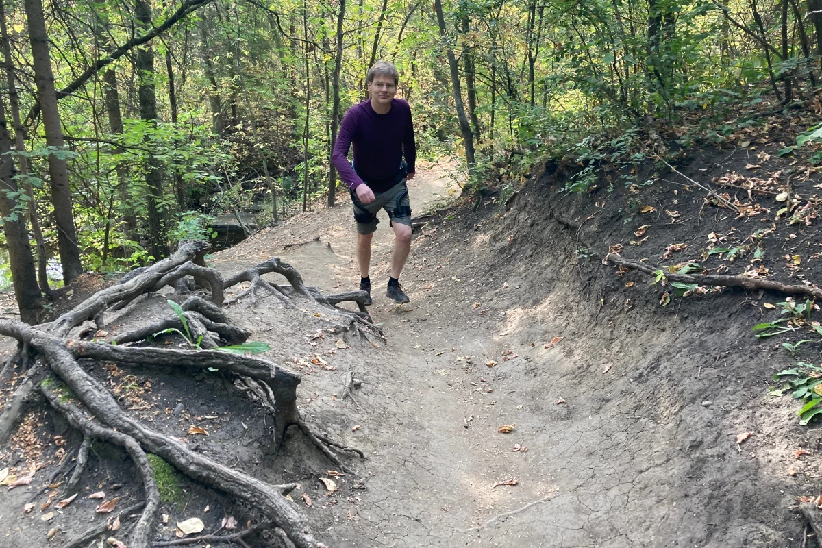 Dnsys X1 exoskeleton: boost your hiking experience