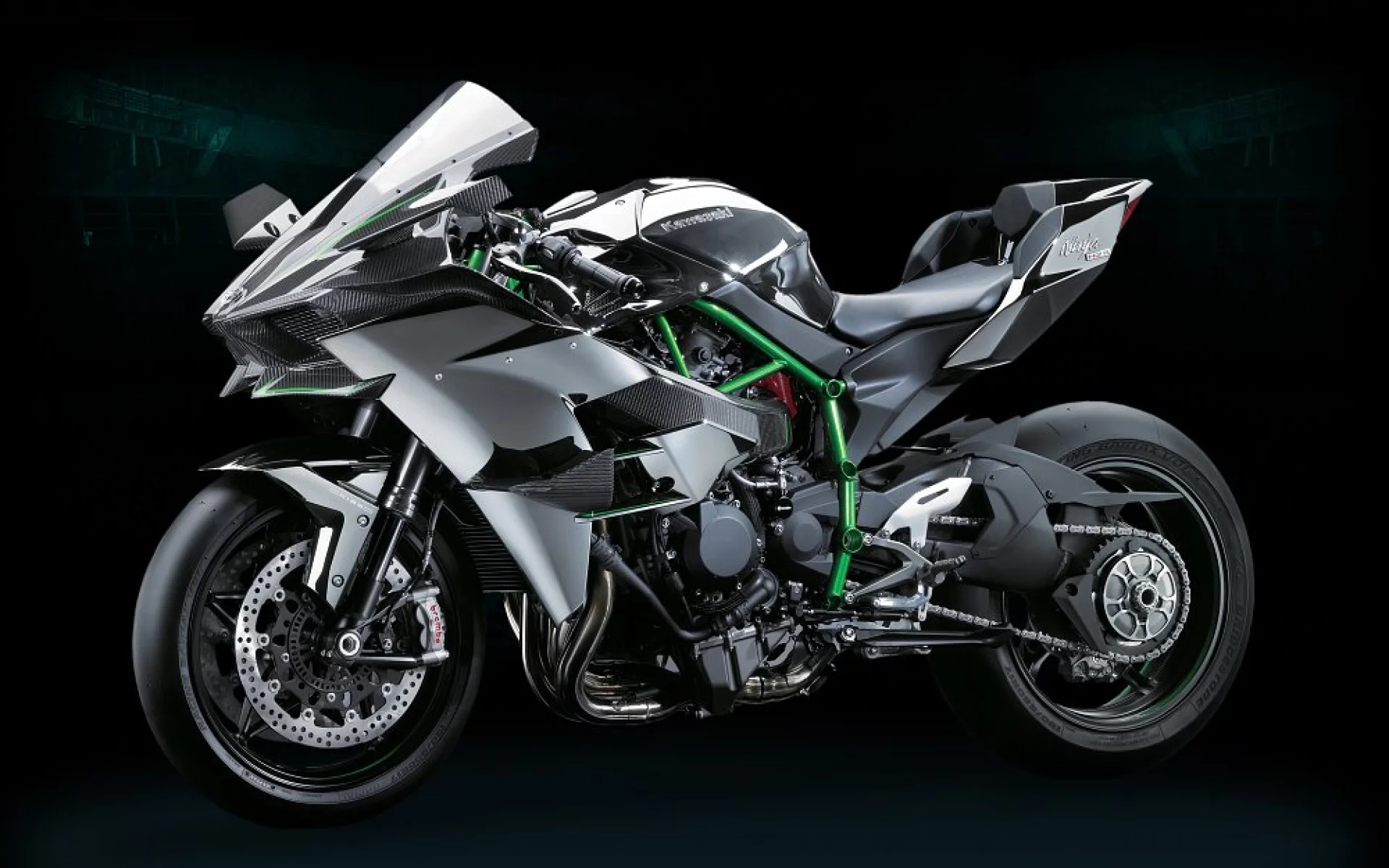 Kawasaki smashes the superbike class with 300-horsepower, supercharged ...
