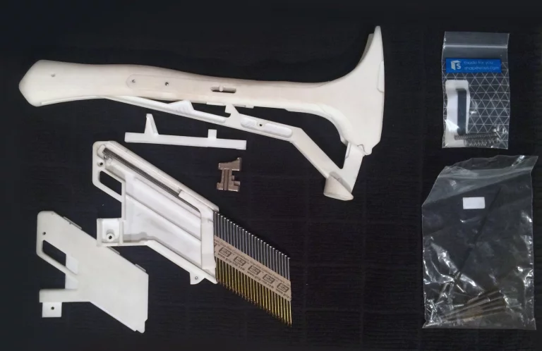 Nifty nail-dispensing hammer might save some sore thumbs