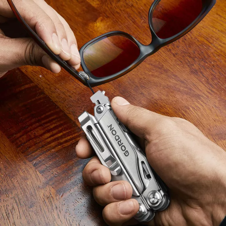 20-in-1 multitool packs in everything needed for an emergency fix