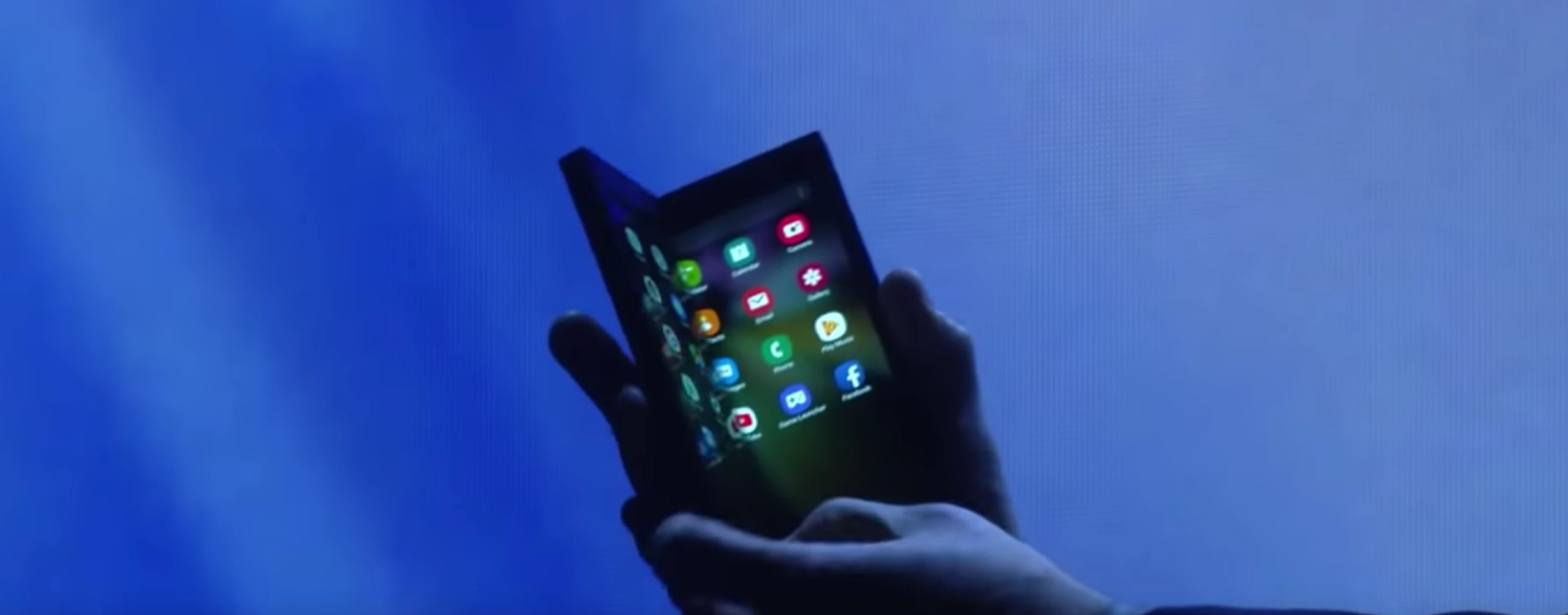 Samsung finally unfurls its folding phone screen prototype