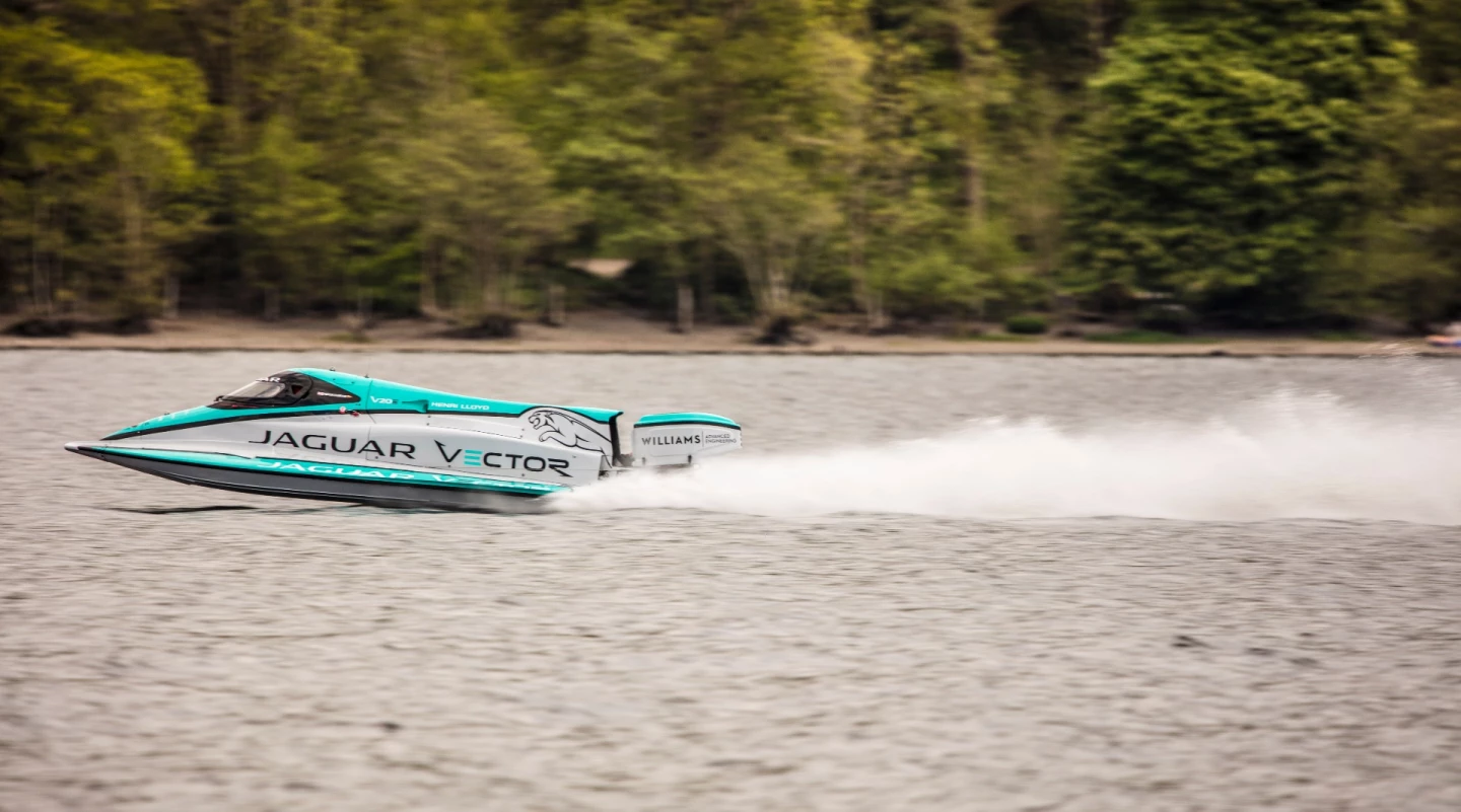 New maritime electric speed world record set by Jaguar Vector Racing