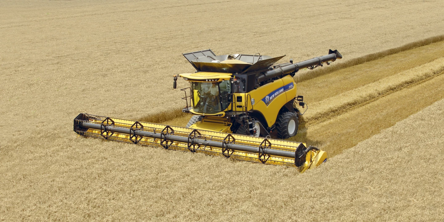 New Holland launches the world's most powerful combine harvester