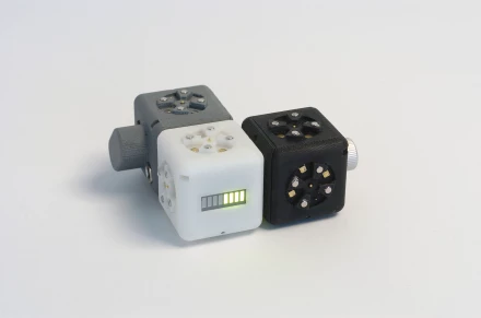 Cubelets help make robotics a snap