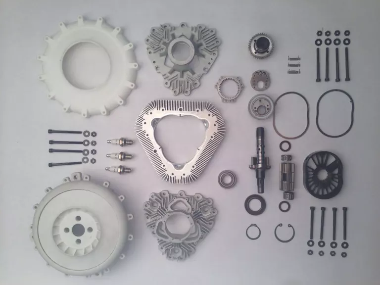 Game-changing rotary engine muscles a go-kart