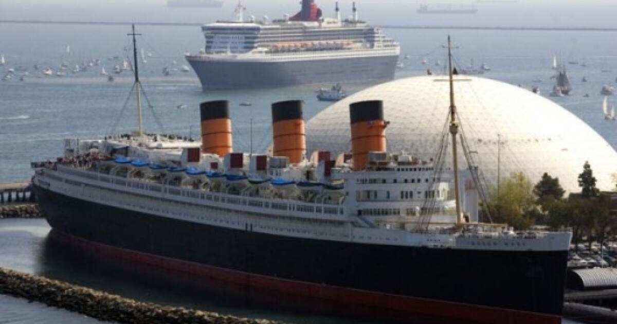 queen mary 2 position