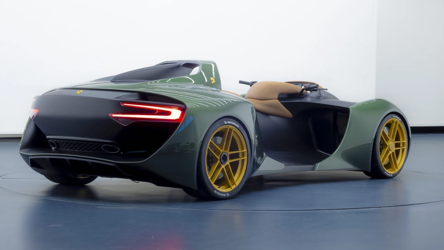 1,200-horsepower, 250-mph, V12 quad bike seeks world's fastest farmer