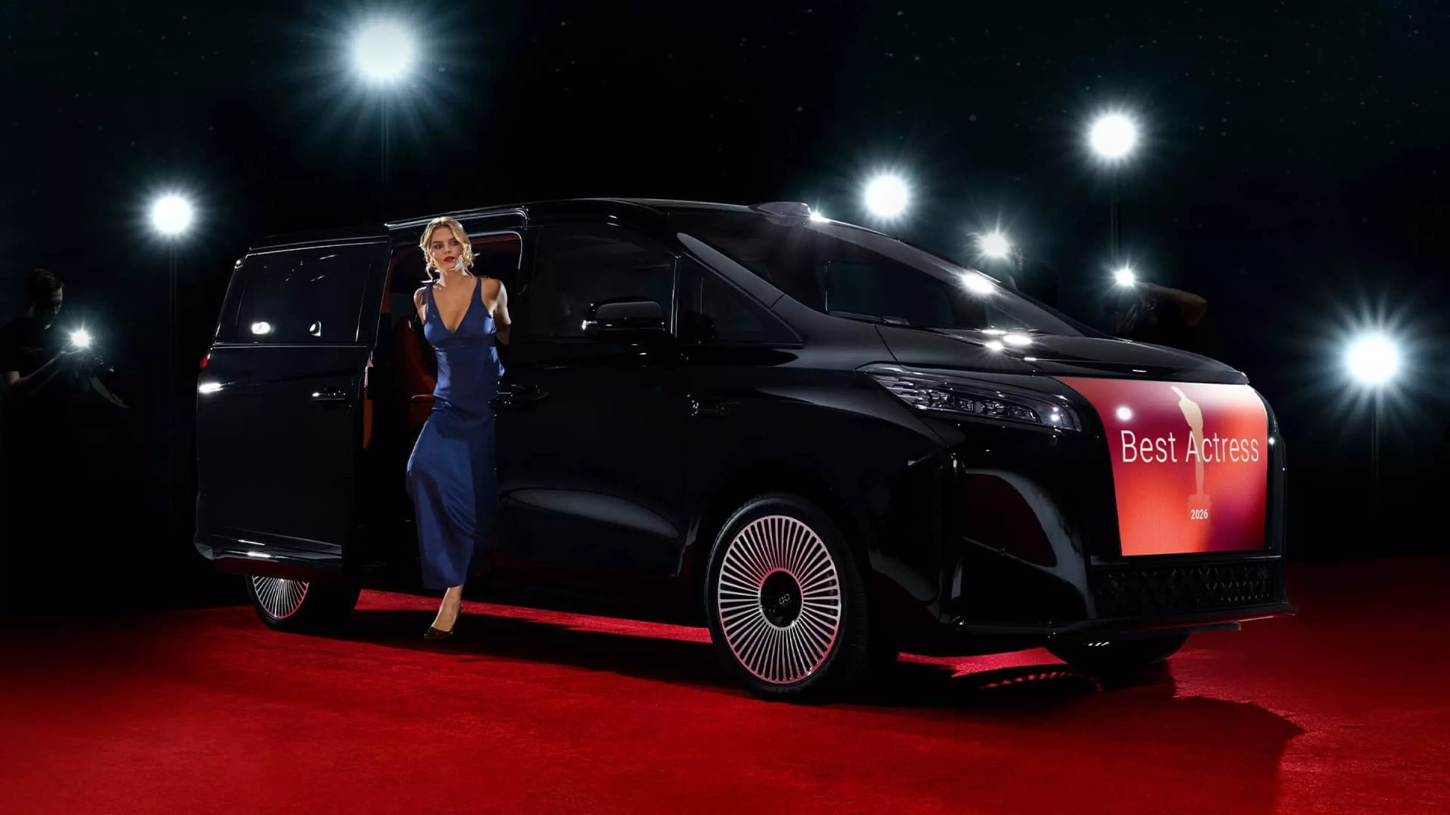Faraday Future's FX Super One: an electric MPV with AI face