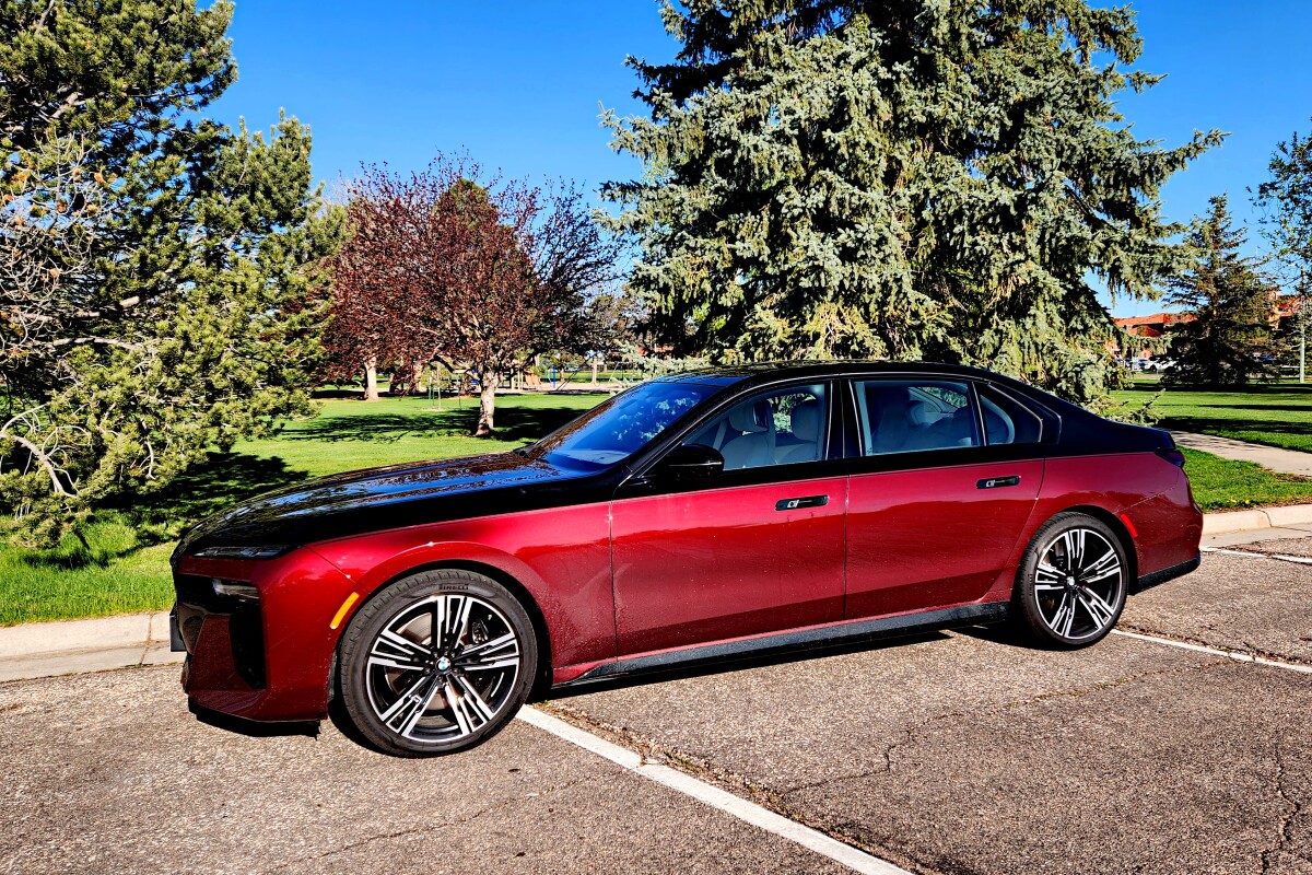 Review: 2023 BMW 7 Series, the 7th of the 7's, is pure luxury