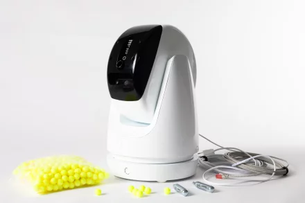 Paintball-blasting home security camera redefines 'enter at own risk'