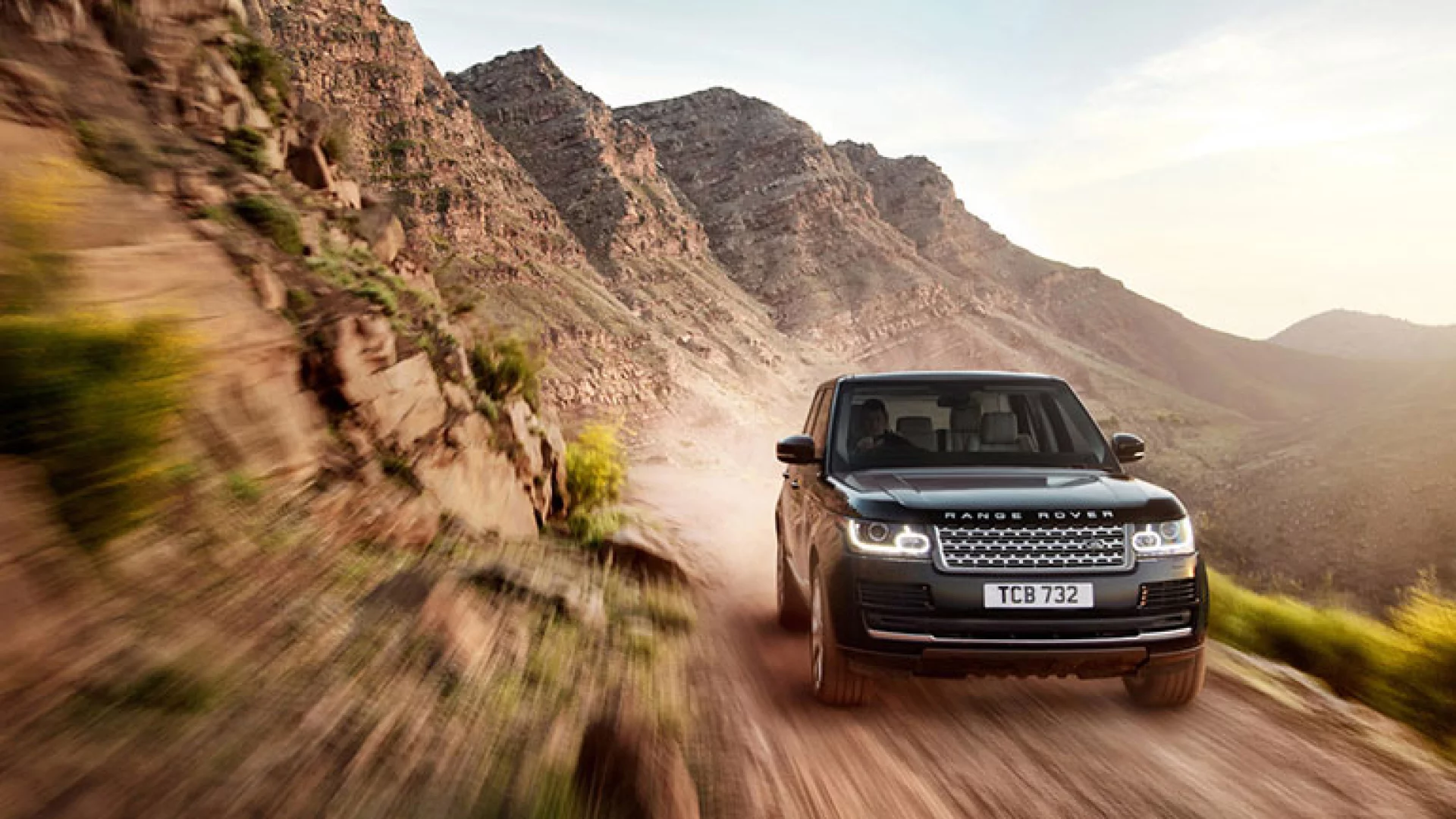 London reveal of all-new 2013 Range Rover brings new details and pics