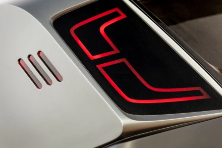 Rezvani Tank X: Bulletproof urban war machine becomes the world's first ...
