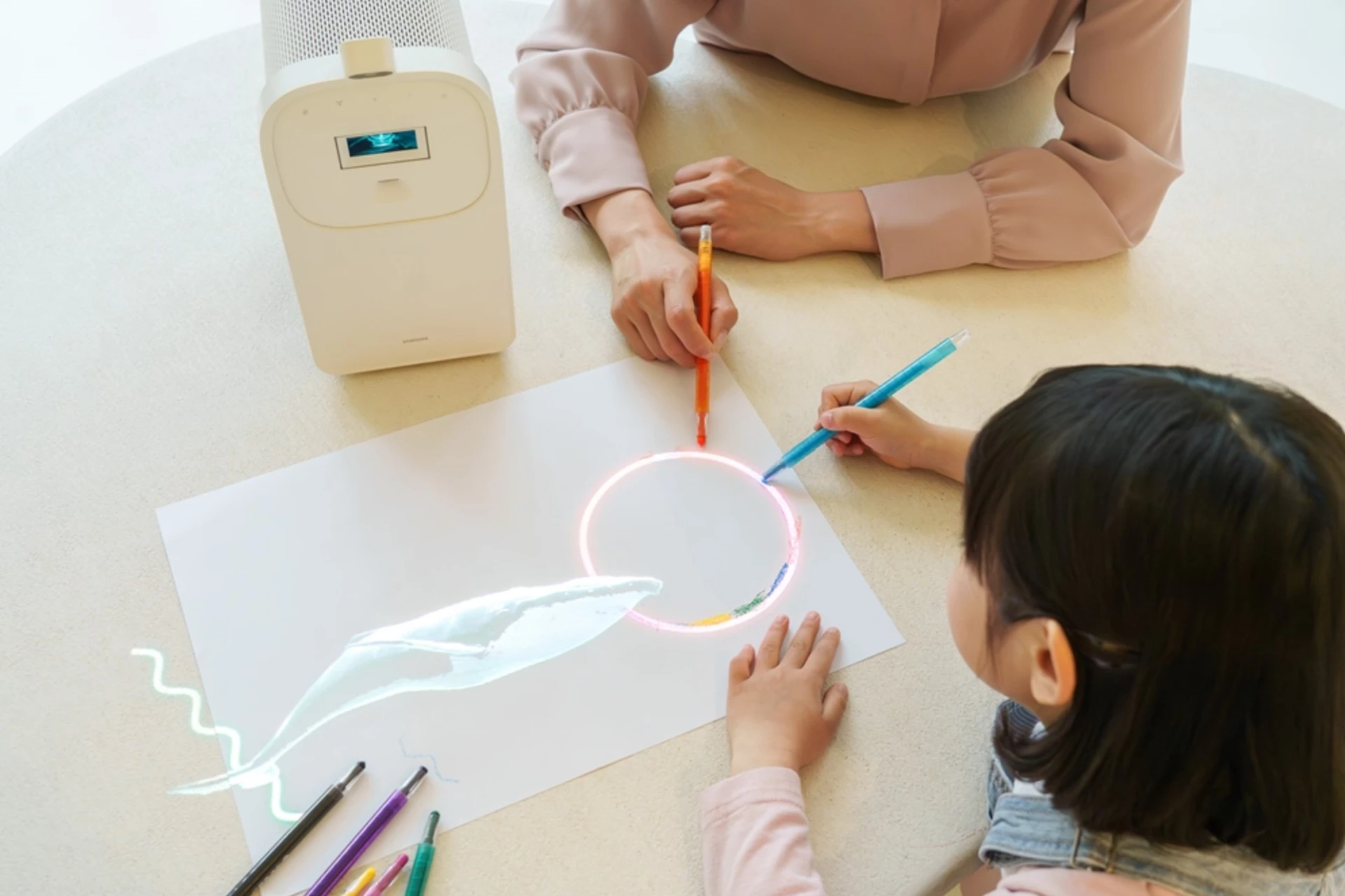 Samsung Premiere 5: Triple-laser projector doubles as touchscreen