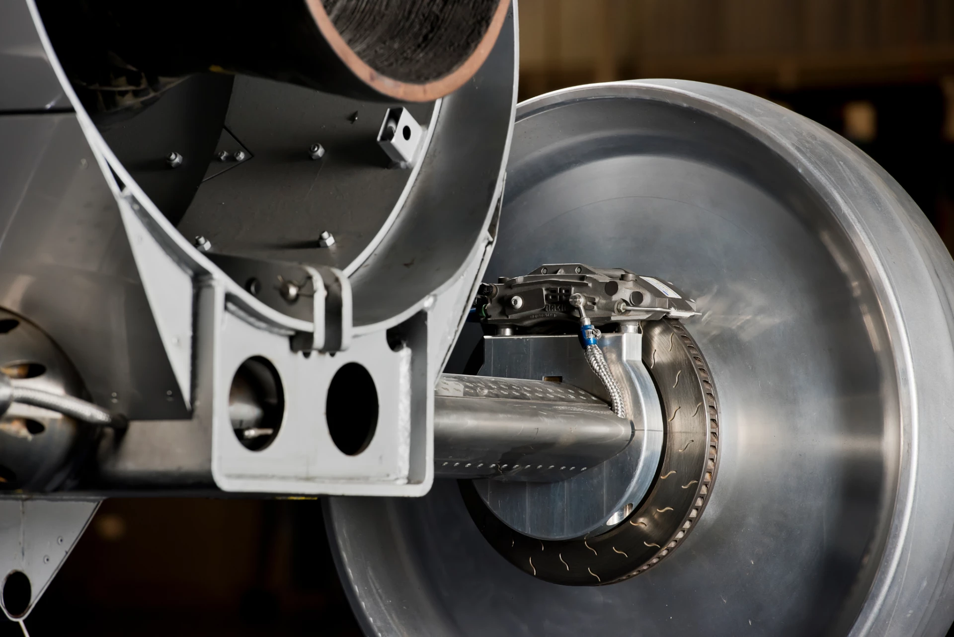 200,000-horsepower Aussie rocket car takes aim at 1,000 mph in 2022