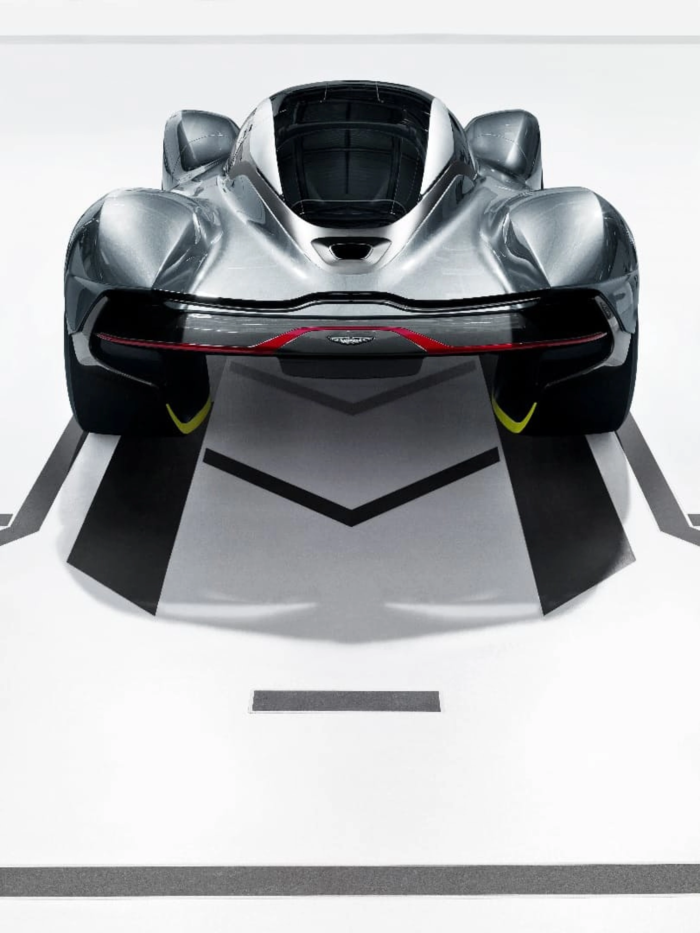 Clearer picture of Aston Martin AM-RB 001 specs emerges