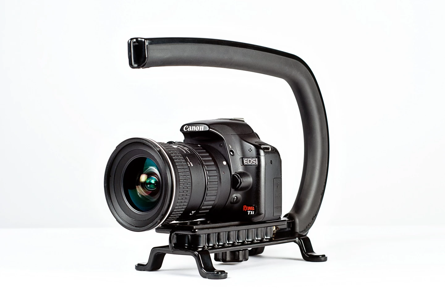Cam Caddie is like a budget Steadicam for your DLSR