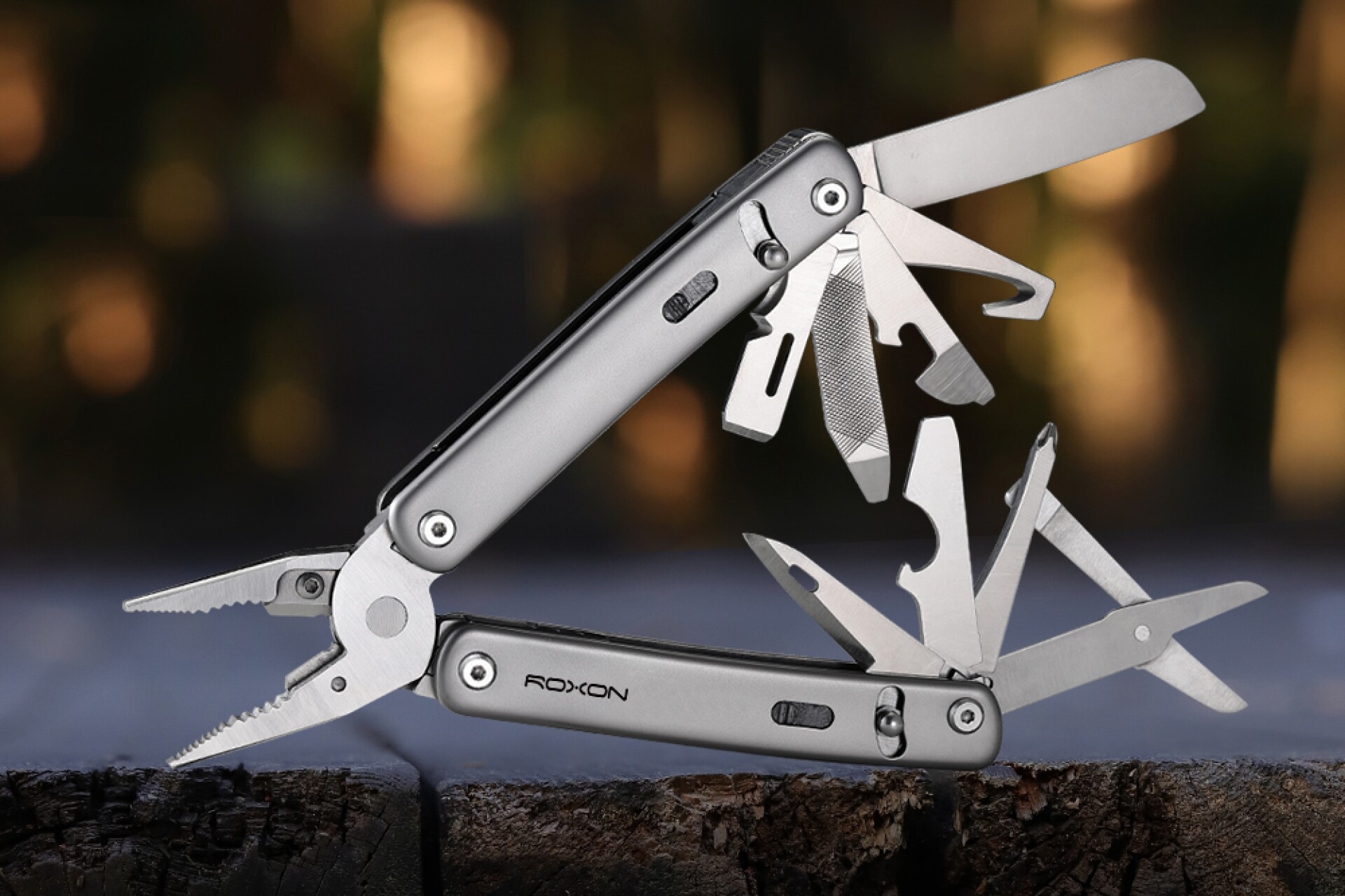 Modular multitool lets you carry exactly what you need