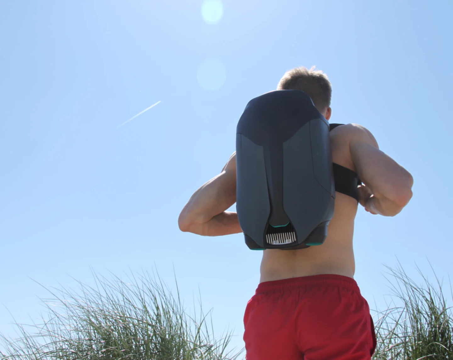 Student designs and builds underwater jetpack, aims to start production ...