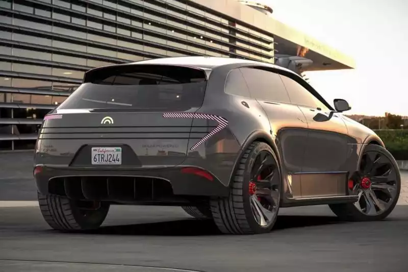 Humble Motors presents a 1,020-hp SUV with 80 square feet of solar roof