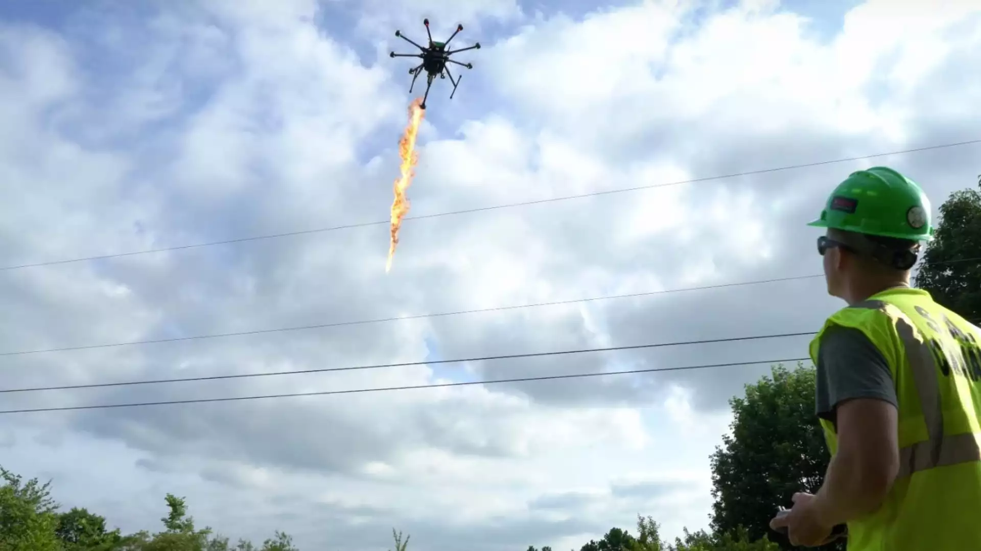 Drone flamethrower spits out a 25-foot-long, targeted stream of fire