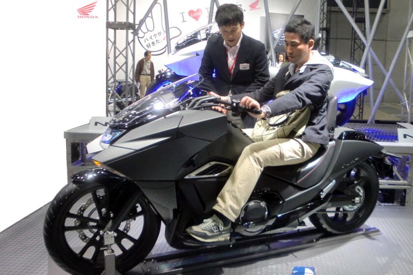 Honda's 750cc NM4 Vultus: A new species of motorcycle