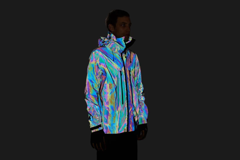 Color-changing jacket is inspired by squids