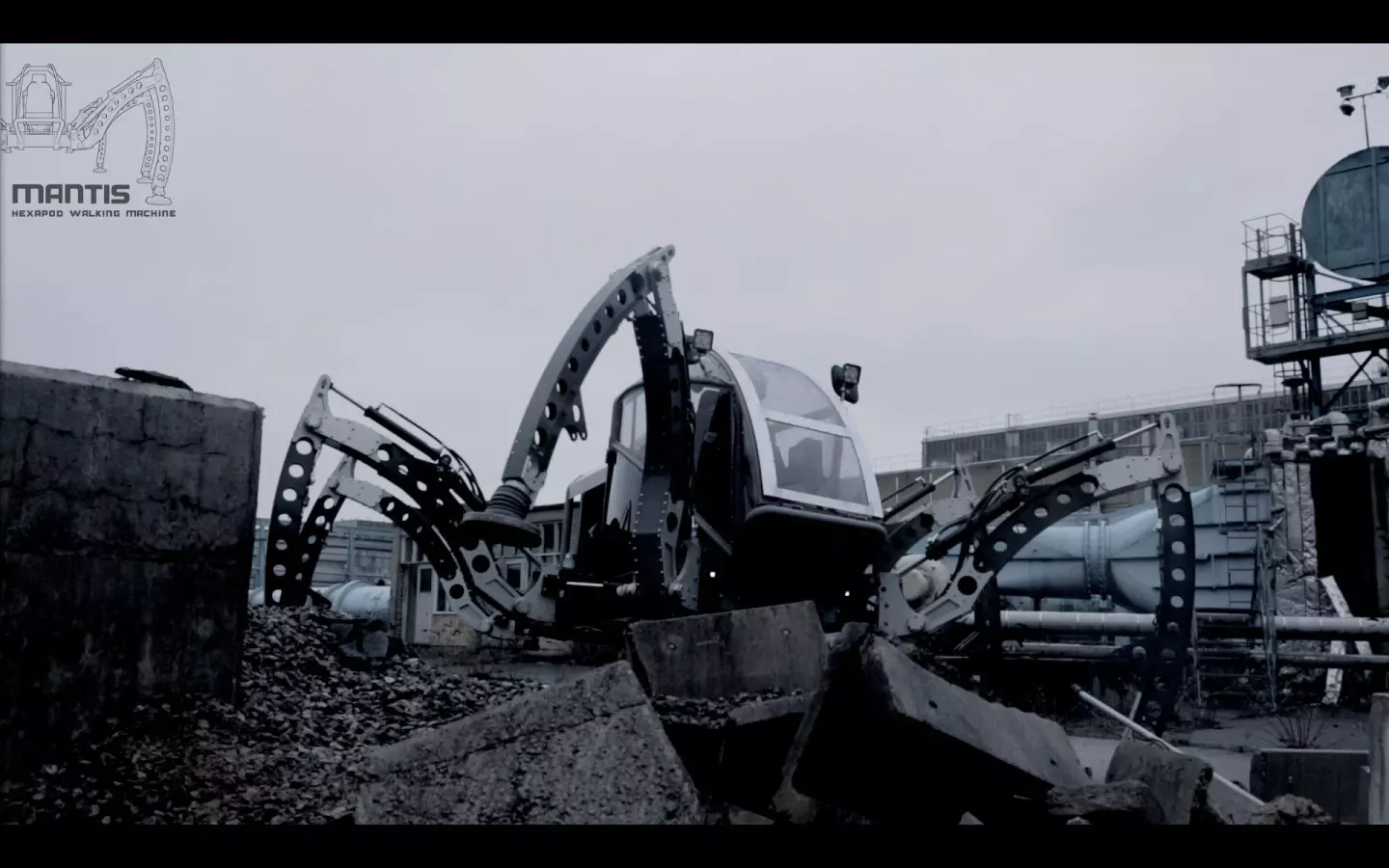 Mantis – a two ton turbo diesel hexapod you can drive