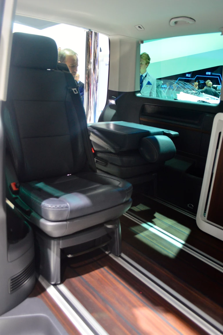 Volkswagen Multivan Alltrack tackles chores on and off road