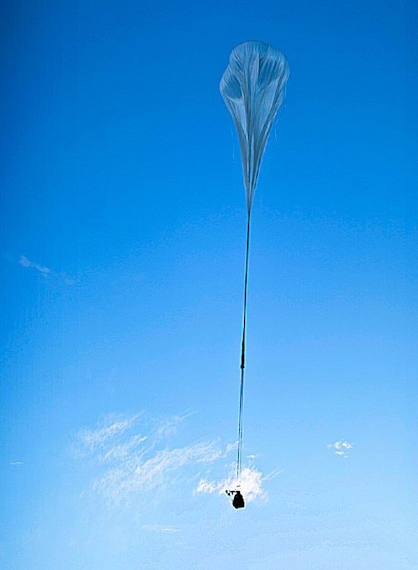 "Fearless Felix" approaches speed of sound in second Red Bull Stratos jump