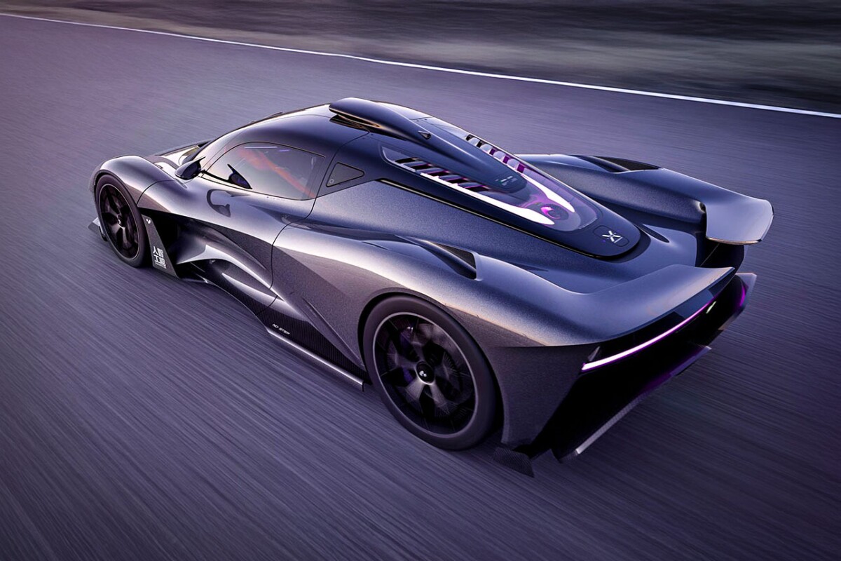 Smart-driving Robo X electric supercar to join the sub-2 second club
