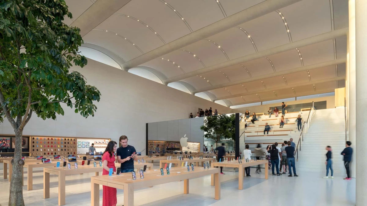 Miami Apple Store inspired by Art Deco architecture