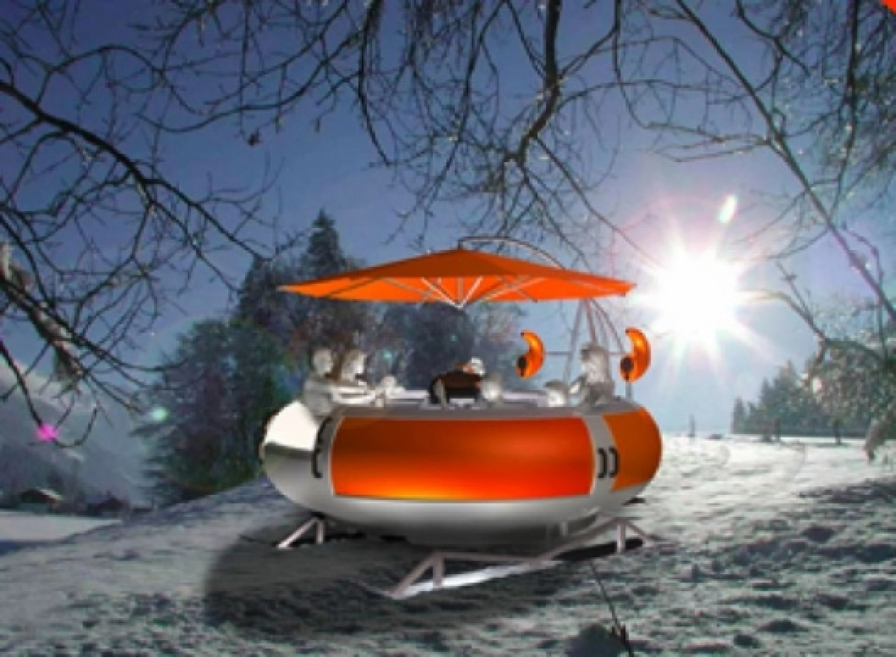 The Floating restaurant table