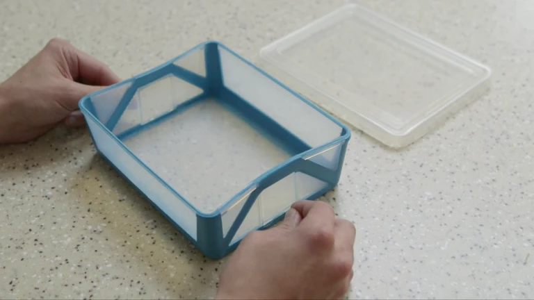 FoldFlat food containers bend like origami for smarter storage